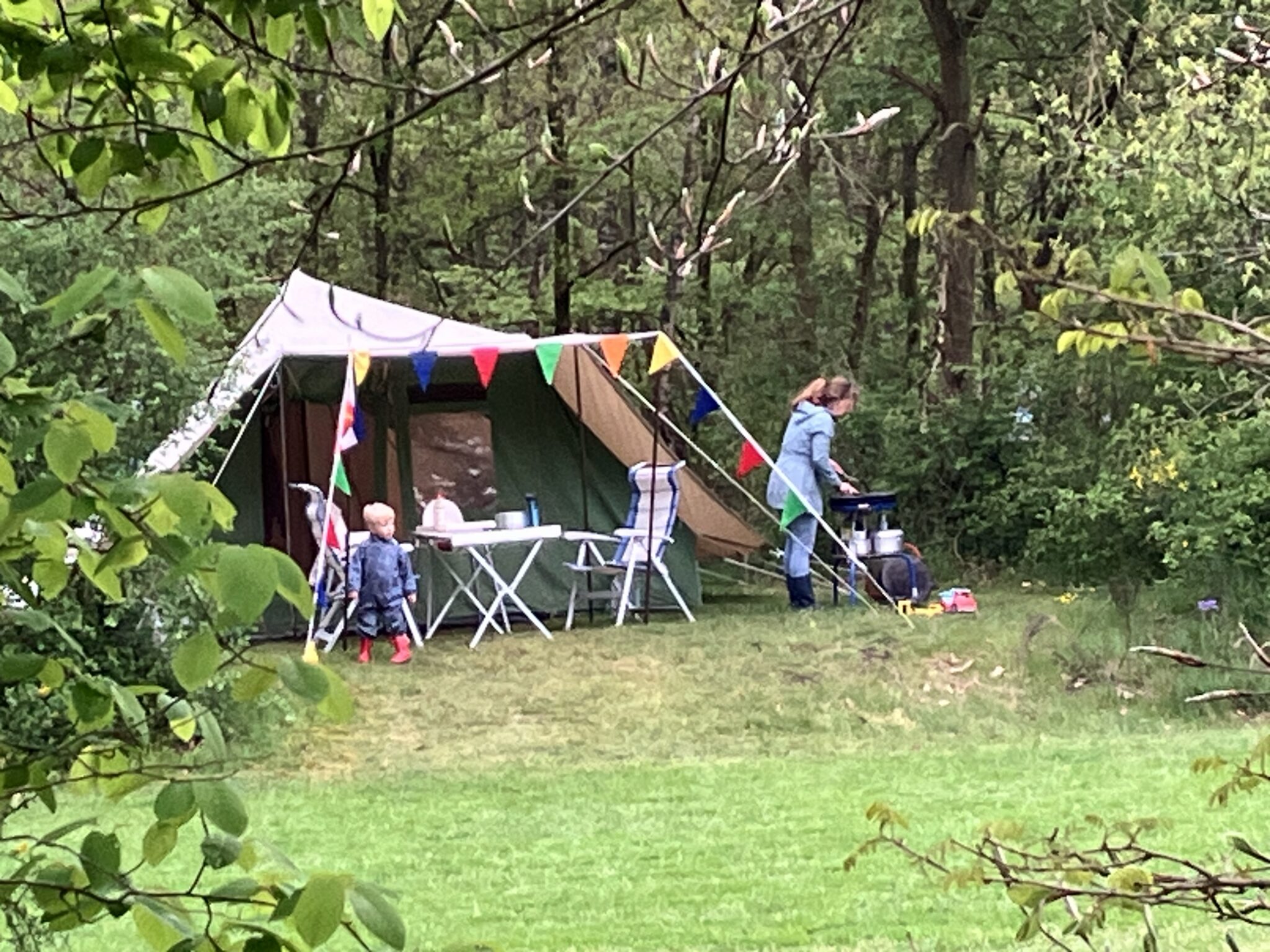Meivakantie 2025: wat een sfeer! | Natuurkampeerterrein Wega